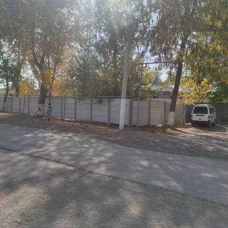 Yer sotiladi 4 sotix kadastri bor