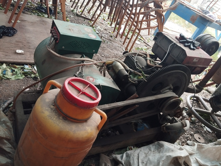 Generator dvijok 24 v