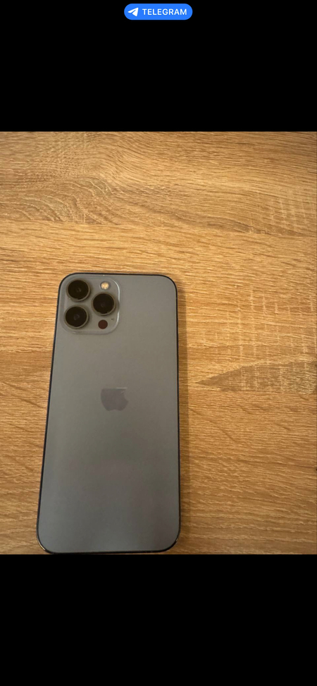 Продаётся Iphone 13 pro max.