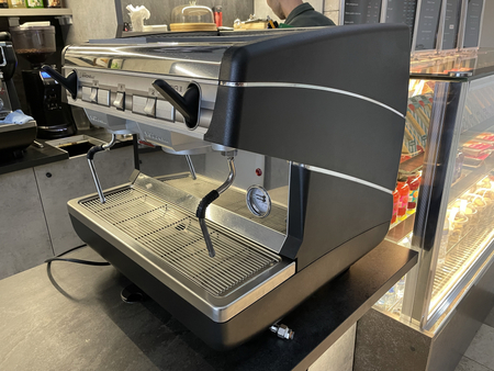 Кофемашина Simonelli Италия б/у