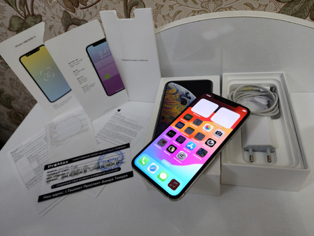 iPhone 13 pro MightGreen ideal Karobka dk bor sastayana Tinu