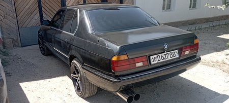 Bmw e32 730i  semyorka