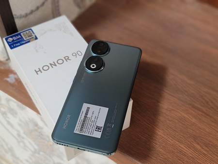 HONOR 90 12+7/512 Gb Igravoy Flagman