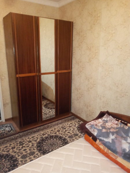 Продается квартира Юнусобод 19 квартил 1 этаж 5 этажка 2*3