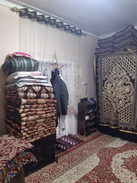 Uy hovli sotiladi yoki obmen
