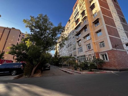 Продается 5/3/9 на Джангох Абай