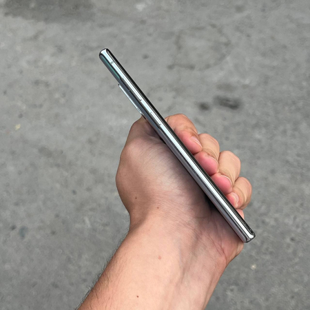 Samsung note10 256gb dual sim 122$