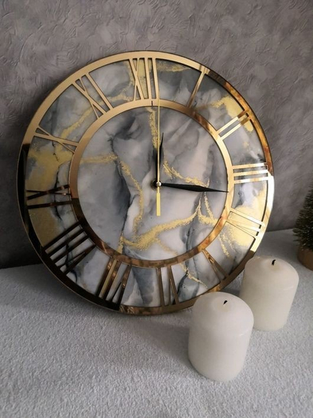Dekorativ soatlar Resin art texnikasida