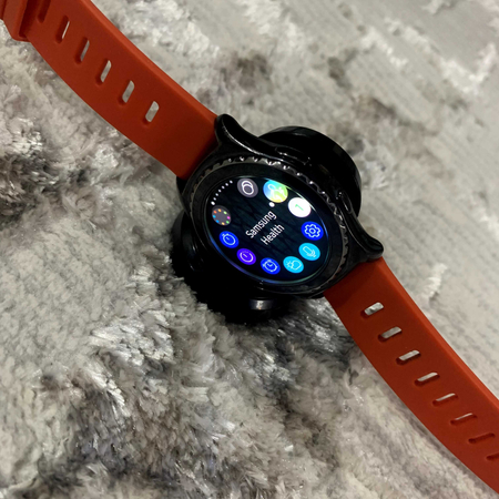 Samsung gear S2 classic