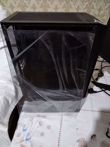корпус Aerocool Hive