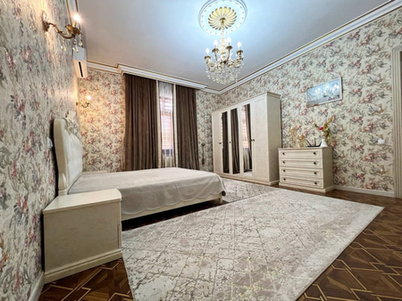 Центр-Луначарский Шикарный дом 4.8 соток