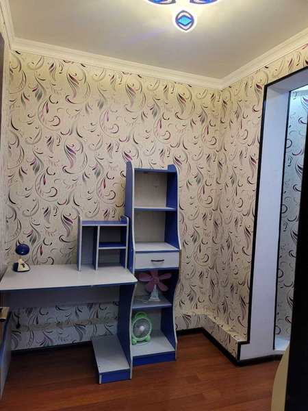 М-Улугбекс.район. Метро Горького, 2 ком .переделанная в 3 ком. (500)