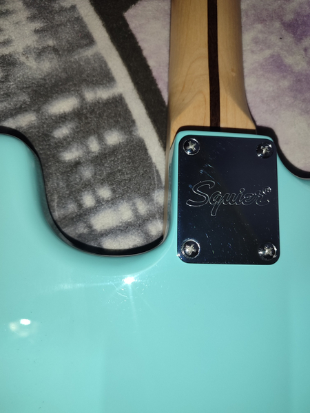 Электрогитара Squier Strat by Fender (оригинал)