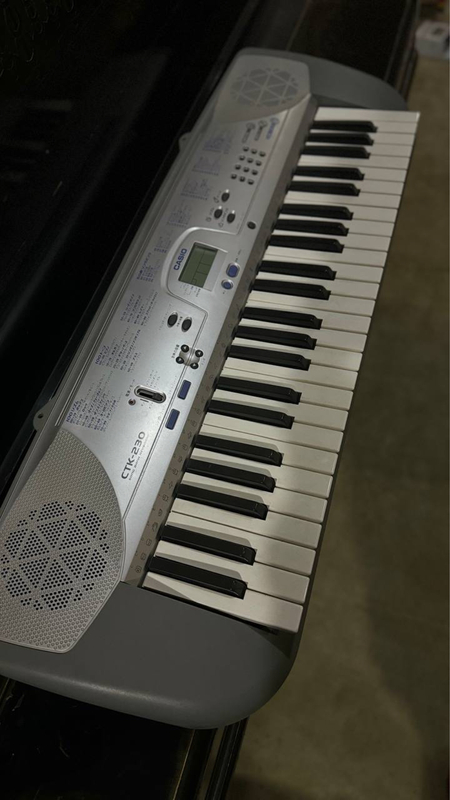 Синтезатор (б/у) CASIO CTK-230