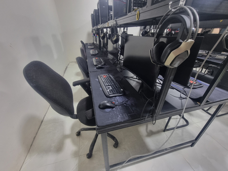 Game club sotiladi 20 kampyuter tayor