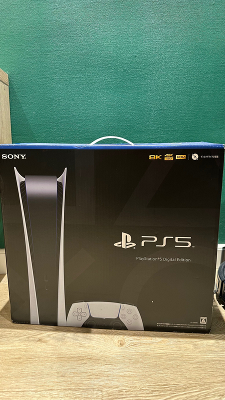Sony PlayStation PS5 Digital Edition 825Gb/Go + ИГРЫ