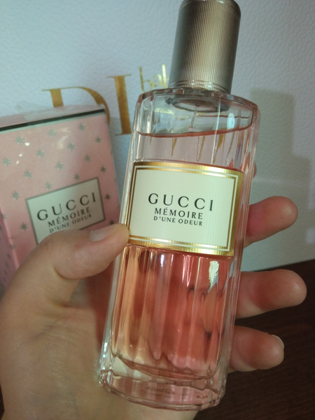 Парфюм Оригинал Gucci Memoire Pink