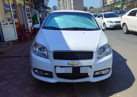 Nexia 3 rangi oq