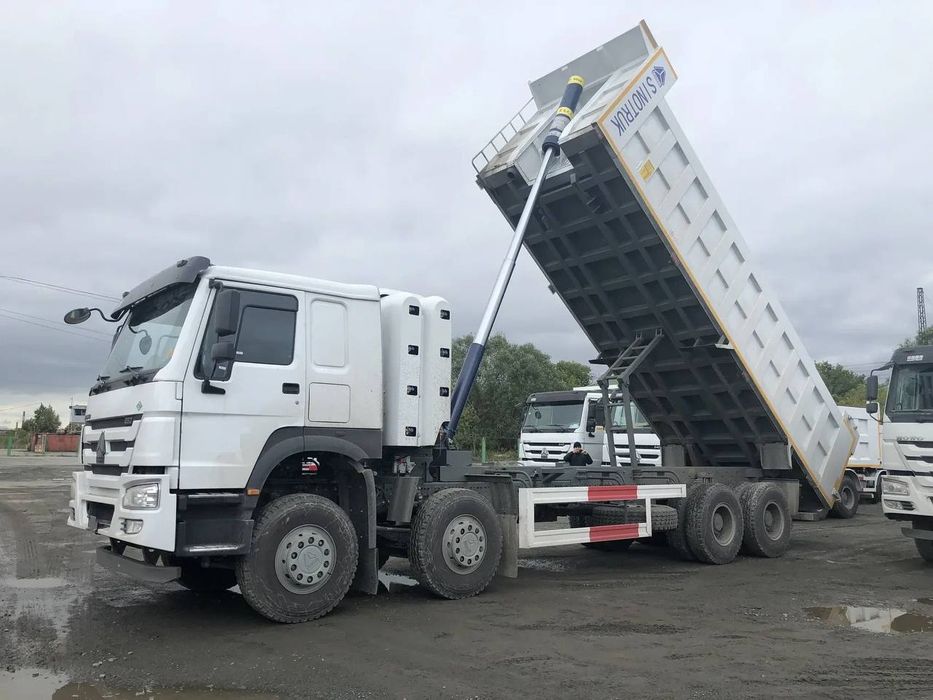 2024 йил Самосвал 
SINOTRUK HOWO
ЗАВОДСКОЙ ГАЗЛИК 
40 тонна , 26 куб