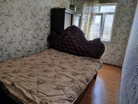 Срочно аренда квартиру Юнусабад 6- квартал  4/3/4 балкон 1/7