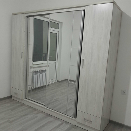 Keng va Zamonaviy Shkaf
