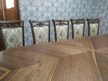 Продам гостиный стол со стульями премиум класса новые!