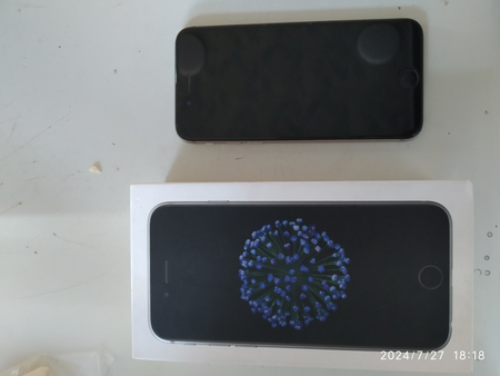 iphone 6  sotiladi 64 GB