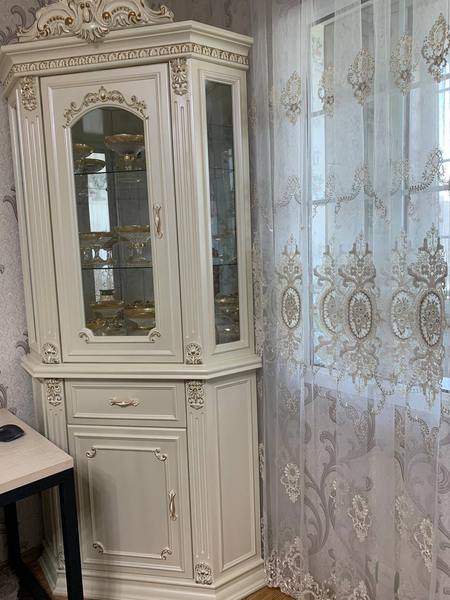 mebel sotiladi 150$ yana kelishamiz