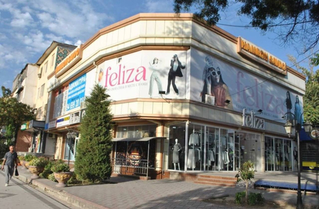 Продажа отдельно стоящие здание вдоль дороги