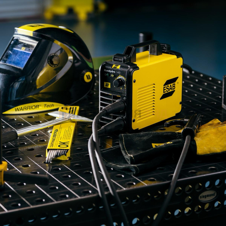Сварочный инверторный аппарат Esab Handy ARC 140I