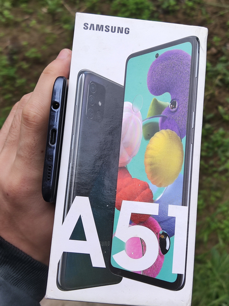 Samsung galaxy a51 4/64gb