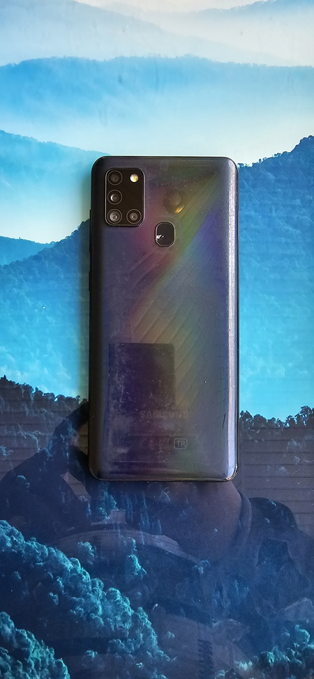 Samsung galaxy a21 s 2020 yil aybi yo‘q xolati yaxshi