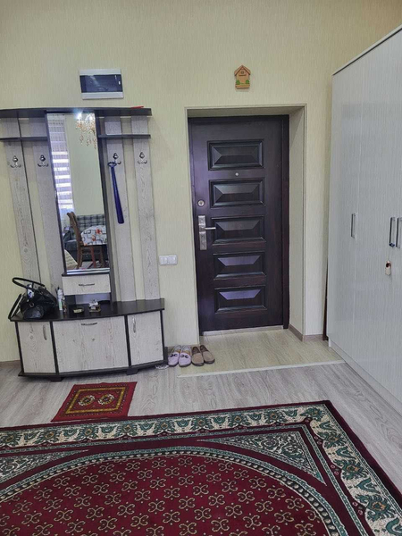 м.Буюк Ипак Йули ч/х Салом новостройка 1-комн 3/5 40 м² ремонт меб/тех