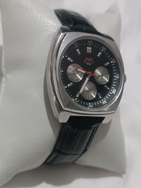 Anne Klein японский соат