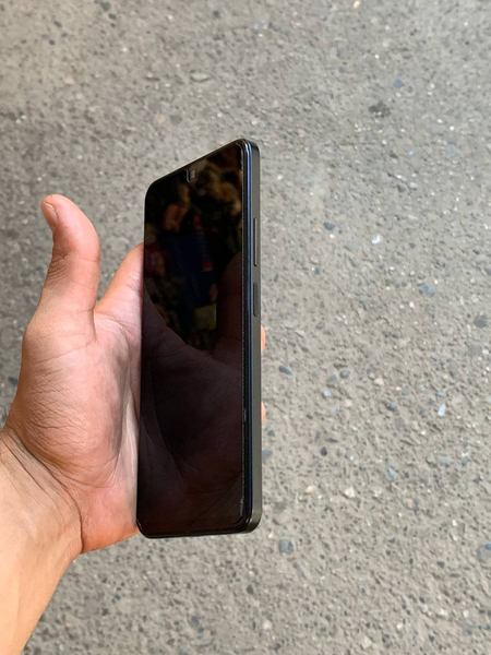 Redmi  12  not orginal