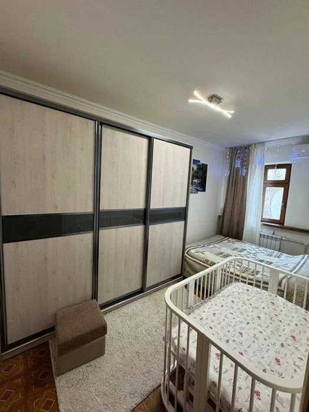 (К129159) Продается 3-х комнатная квартира в Шайхантахурском районе.
