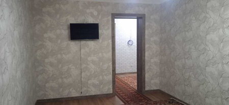 Nukus sentorinda Xlebniy Domda Kvartira  ijaraga beriledi