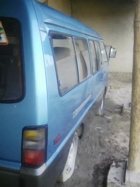 Hyundai grace. 1990