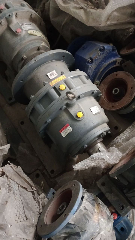 Elektrodvigateli mator reduktormator