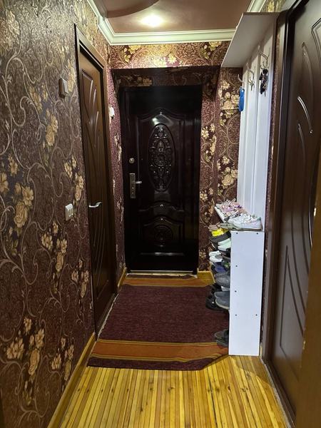 уй сотилади 3 хонали 66кв чилонзор козиробод