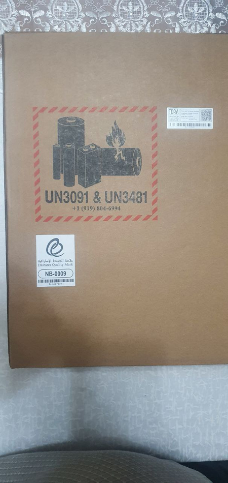 Lenovo noutbuk sotiladi hali ochilmagan yangi