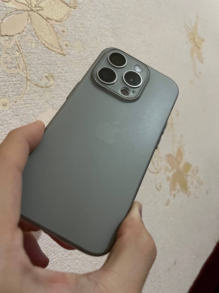 Iphone 15Pro Dual 128gb natural tiranium