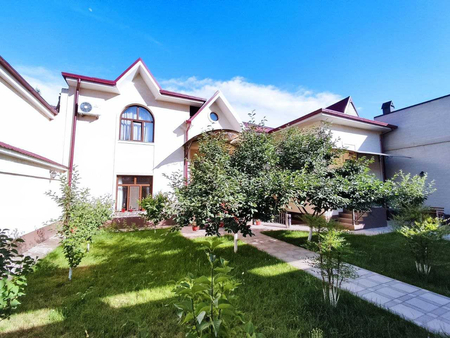 Продаётся евро Участок в Луначарском