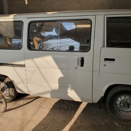 Toyota mikro aftobuz 1989 yil turga