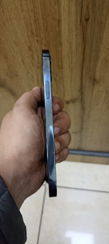 Iphone 12 pro sotiladi