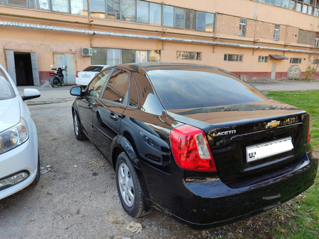 Срочно сотаман қора LACETTI, холати идеал