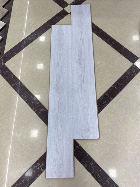 Tarkett laminat tukiya  8mm bez faska