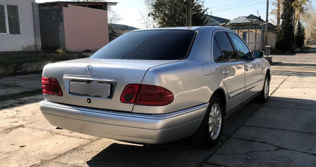 Mercedes e200 w210 m111