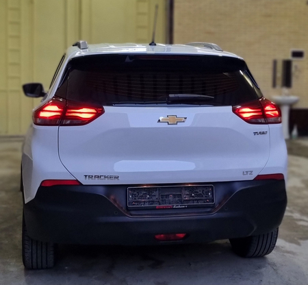 Tracker 2 LTZ Sotiladi