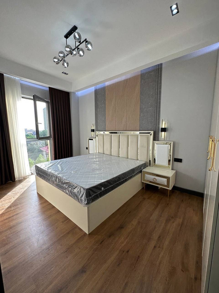 Mirabad Avenue Sotuvda 3 xonalik uy remont Gospitalniy